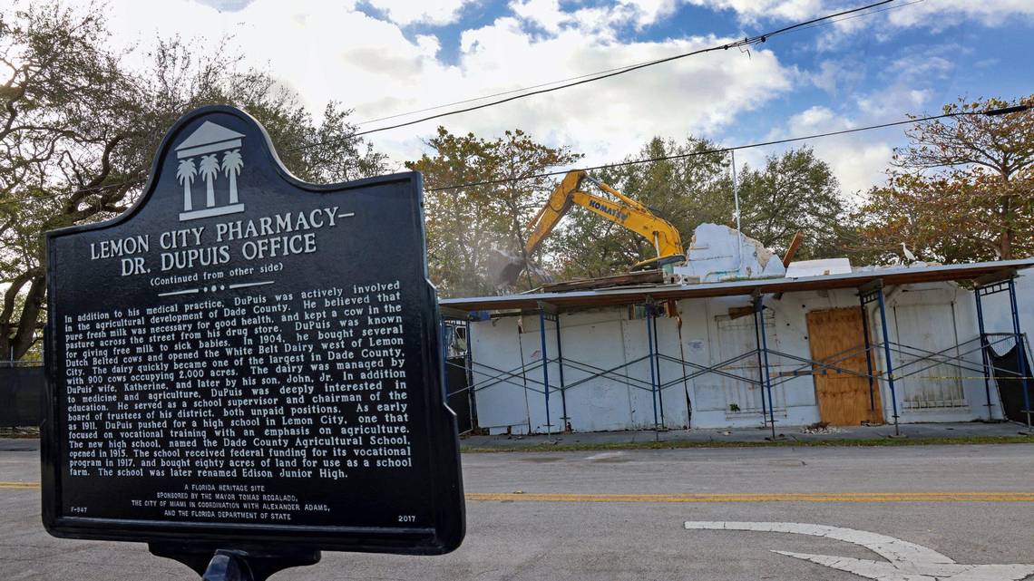 Demolition by neglect’ fells historic Miami building long designated ...